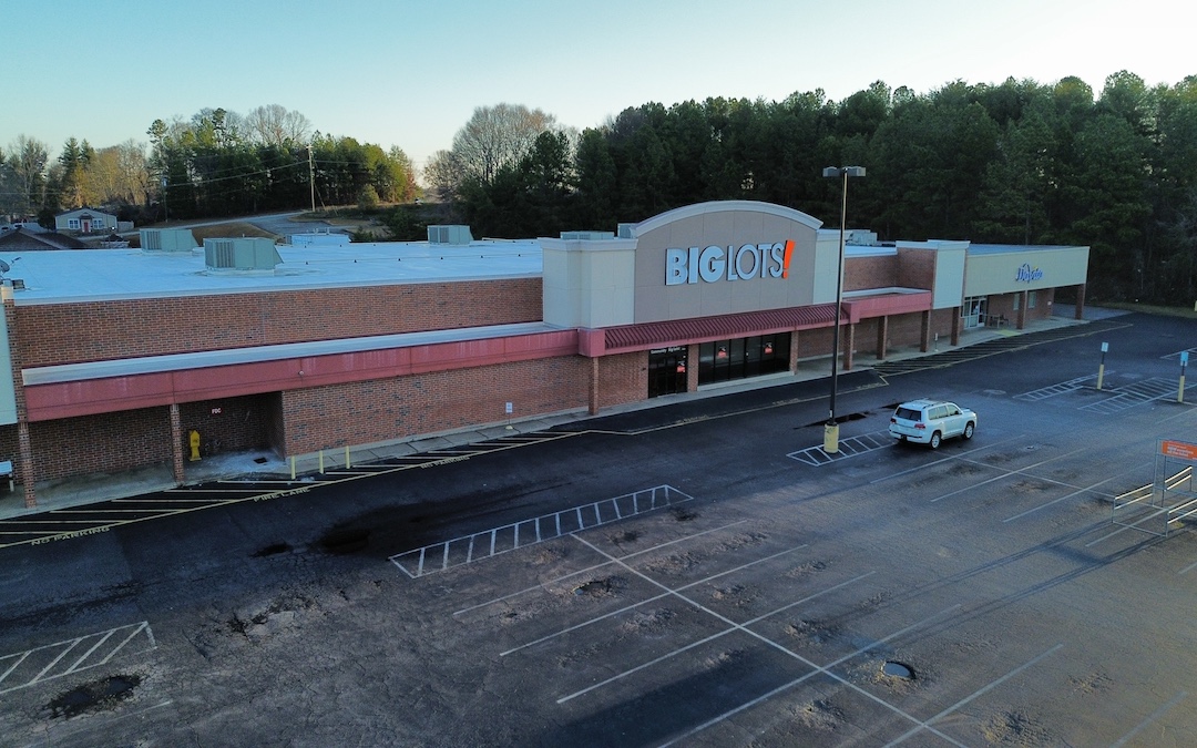 Collins Corner – Belk Lucy